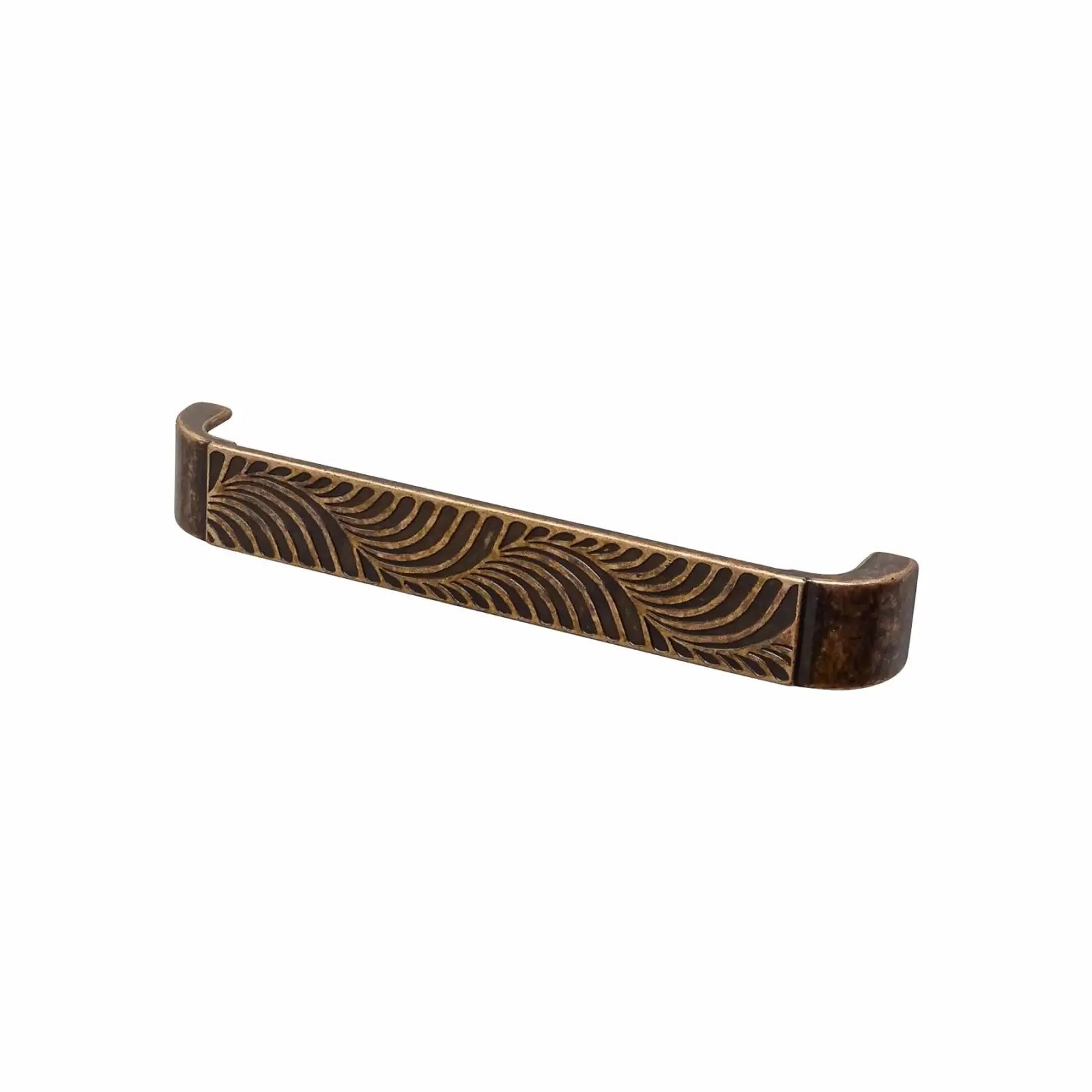 Traditional D Shaped Handle in Antique Copper Finish - Delta